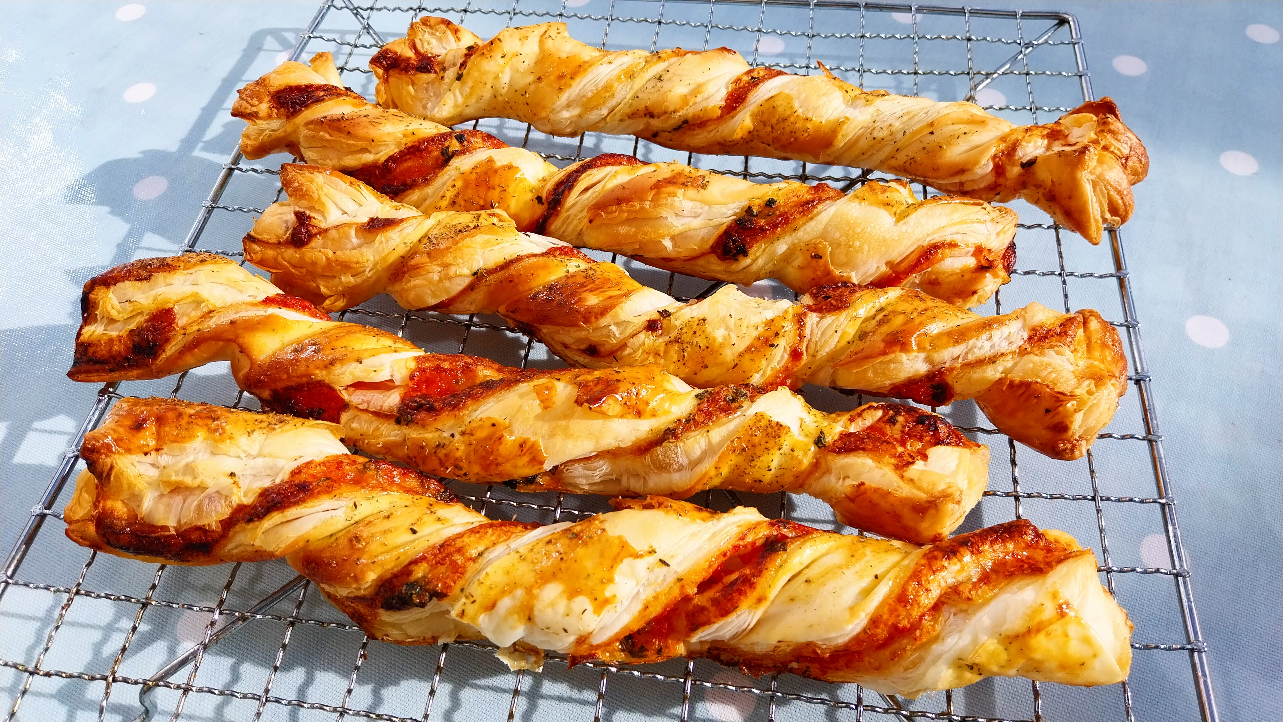 Pizza Twists – A Different Kitchen